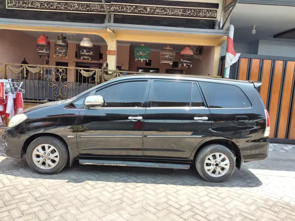 Kijang Innova G 2011 Matic - Mobil Bekas - 911026452