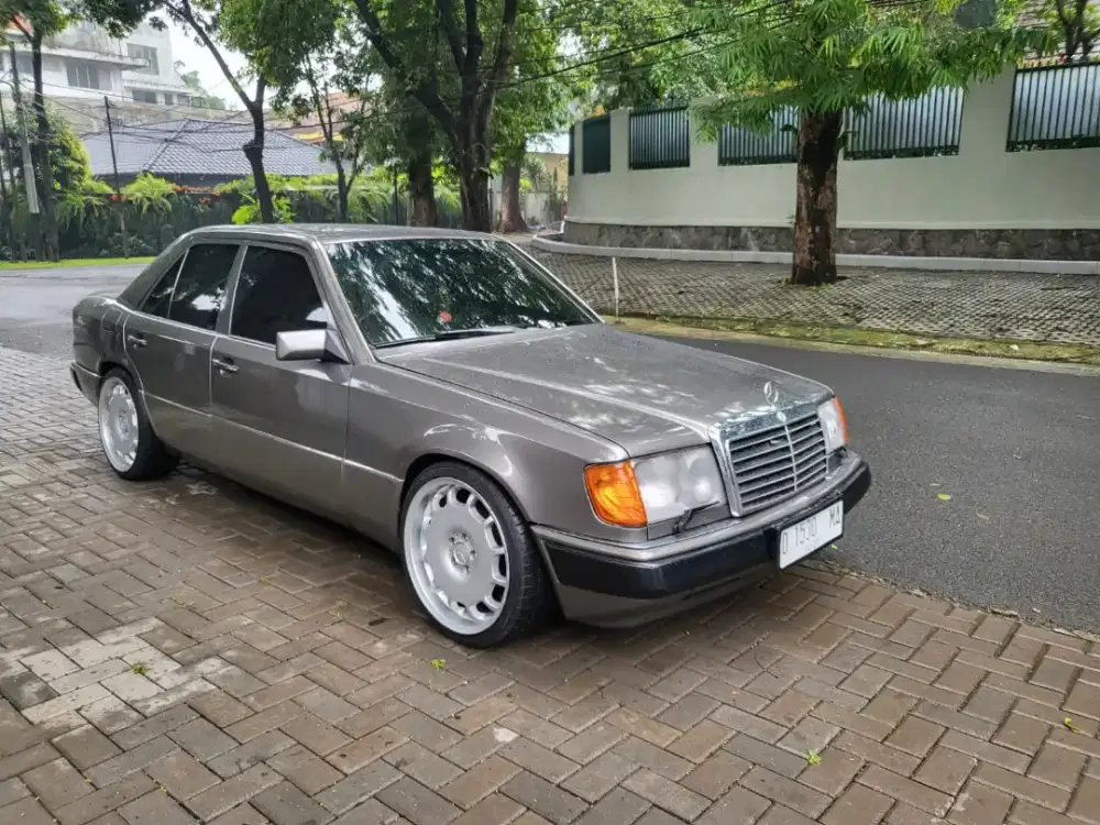 Mercedes E300 1991 di Indonesia - OLX Murah Dengan Harga Terbaik - OLX ...