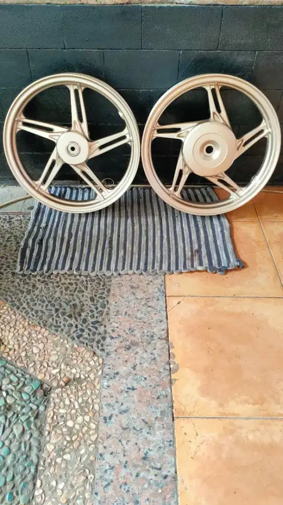 Velg Beat di Indonesia - OLX Murah Dengan Harga Terbaik - OLX.co.id