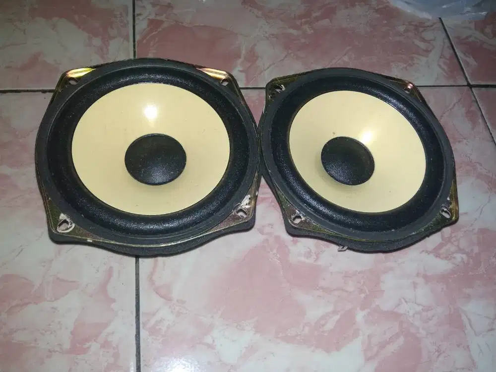 Tv Bekas di Bandung Kota - OLX Murah Dengan Harga Terbaik - OLX.co.id