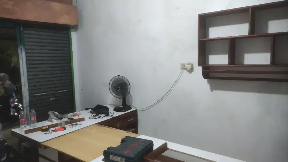 Meja, kursi dan rak untuk Warkop - Mebel - 914178770