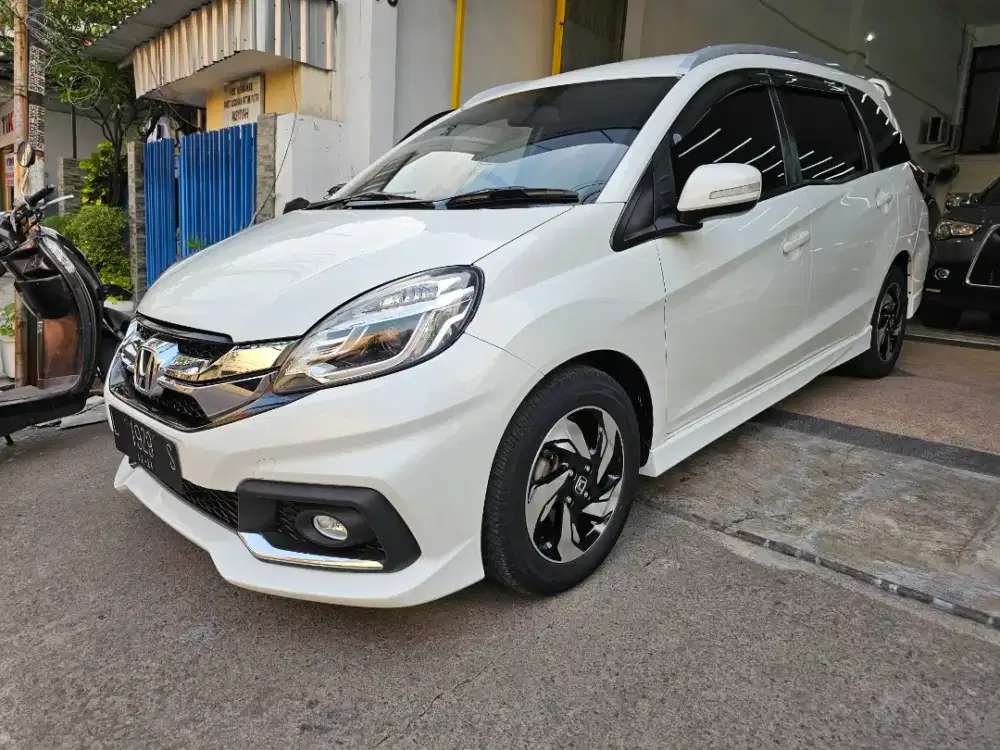 Honda mobilio rs manual putih 2014 pmk 2015 tangan 1 m/t mt surabaya ...