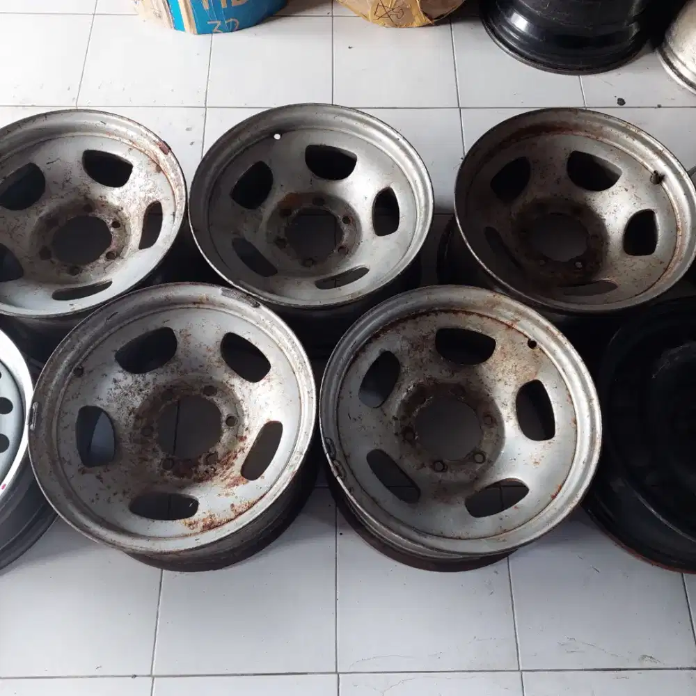 5 velg besi Toyota land cruiser vx R 16 - Velg dan Ban - 906911765