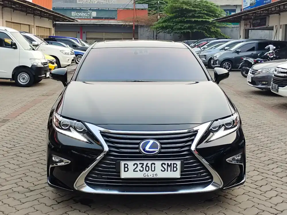 (Km 40RB) LEXUS ES 300 HYBRID 2015 - Mobil Bekas - 912531452