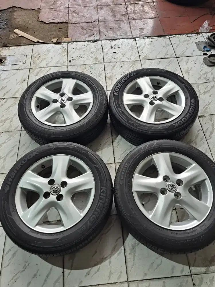 Velg Oem Yaris R15 - Mobil Murah Dengan Harga Terbaik - OLX.co.id