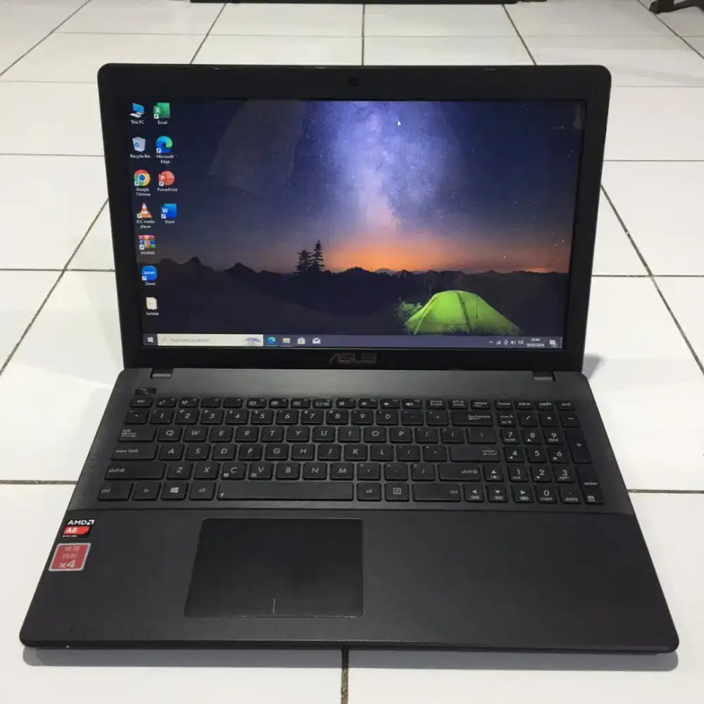 Laptop Asus X550E (Gen5) - Komputer - 916364620
