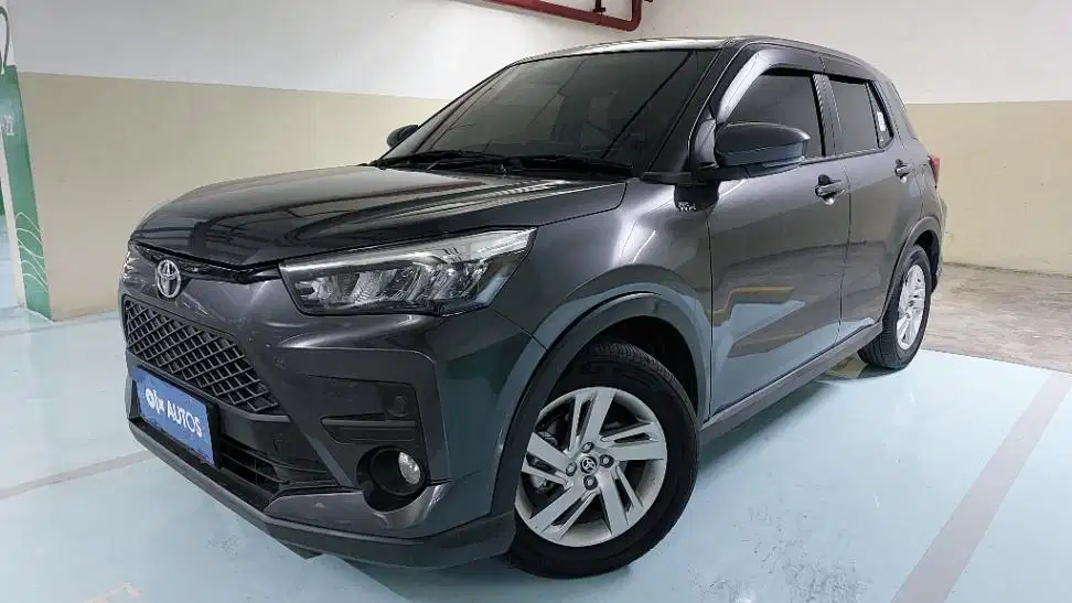 [OLX Autos] Toyota Raize 1.2 G Bensin-AT 2023 Abu - Mobil Bekas - 917305762