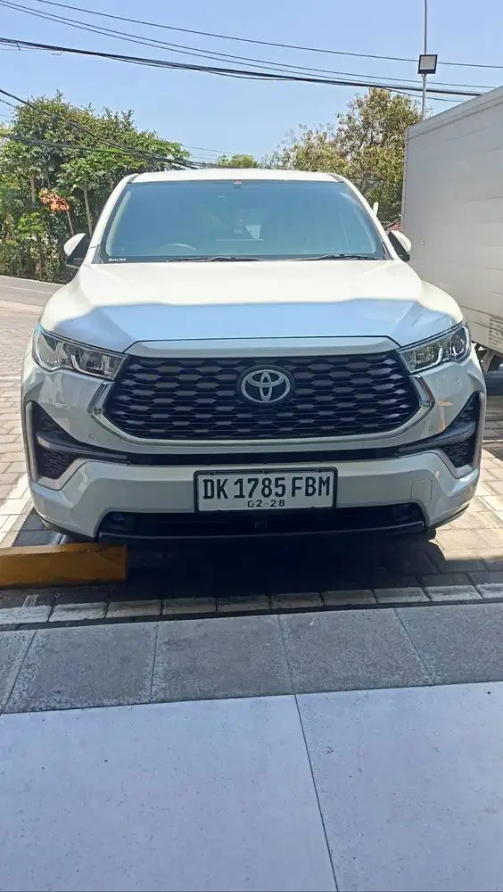 innova zenix tipe v tahun 2022 - Mobil Bekas - 922630308