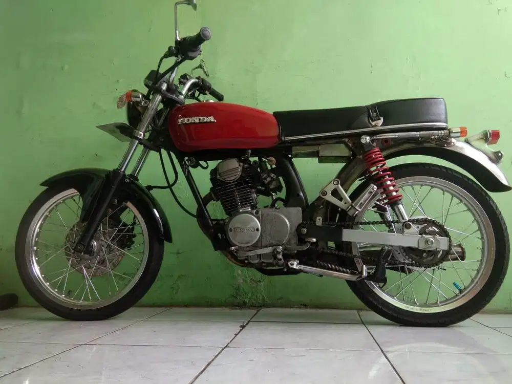 Cb 100 - Motor Bekas Terlengkap Harga Murah | OLX Indonesia