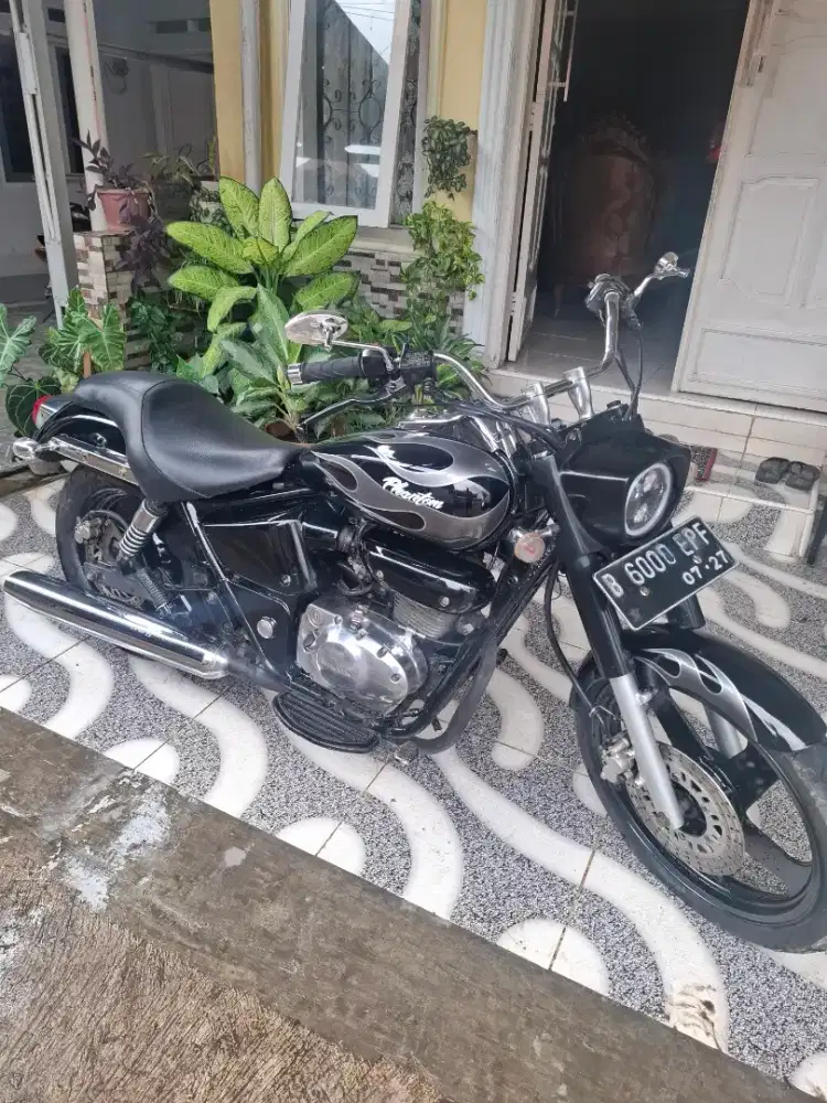 Honda Phantom - Motor Bekas Terlengkap Harga Murah | OLX Indonesia