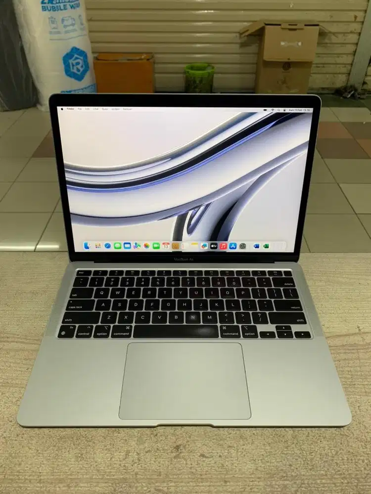 Macbook Air M1 Second di Indonesia - OLX Murah Dengan Harga Terbaik - OLX.co.id