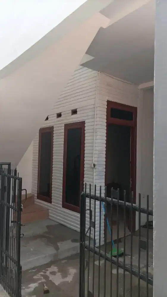 di sewakan / dijual beli rumah . kontrakan - Disewakan: Rumah ...