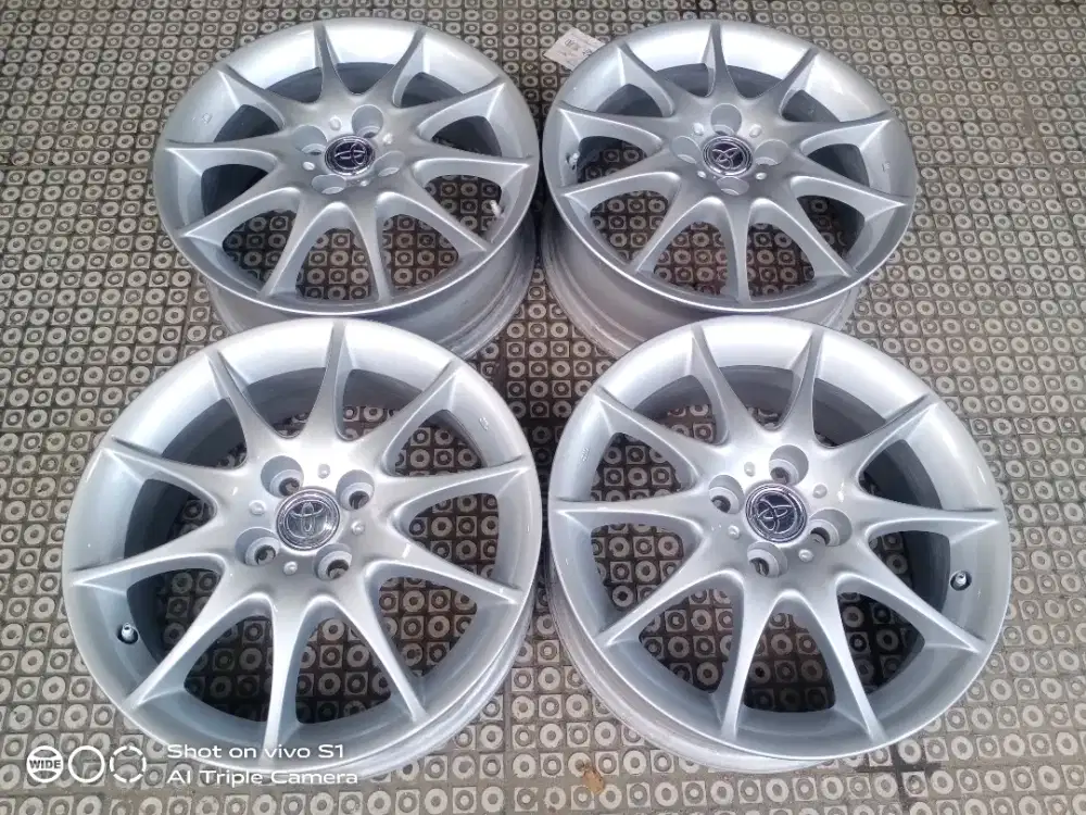 Velg Corolla - Mobil Murah Dengan Harga Terbaik - OLX.co.id