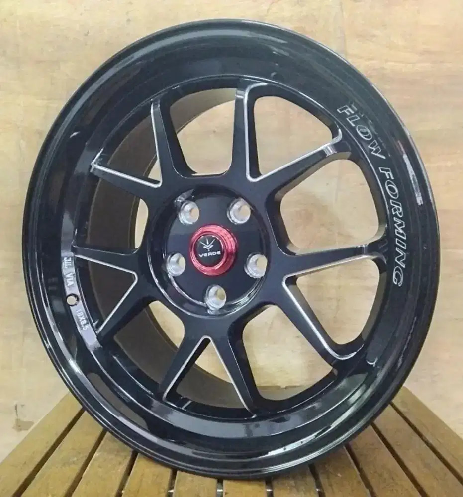 Velg Innova Zenix di Indonesia - OLX Murah Dengan Harga Terbaik - OLX.co.id