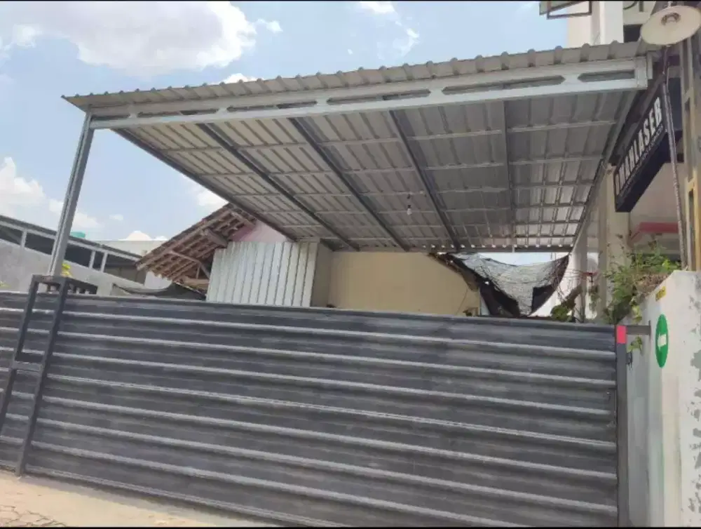 Kanopi baja ringan atap spandek pasir terpasang - Konstruksi dan Taman ...