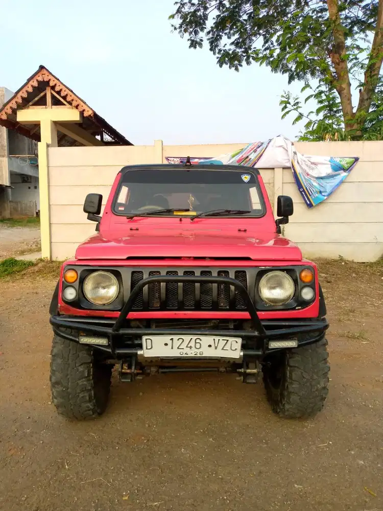 Suzuki Jimny 4x4 1990 - Mobil Bekas - 913370622