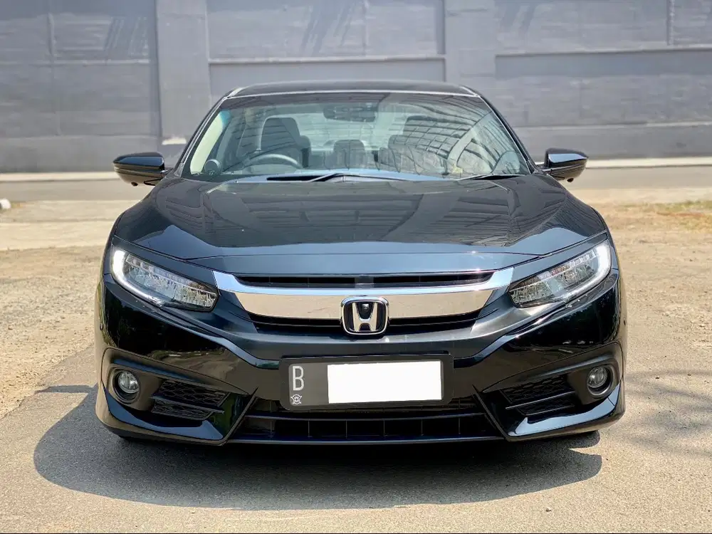 HONDA CIVIC SEDAN TURBO AT HITAM 2017 - Mobil Bekas - 914144023