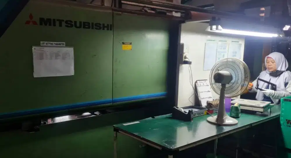 Mesin Injection - Dijual Mesin & Keperluan Industri Murah di Indonesia ...