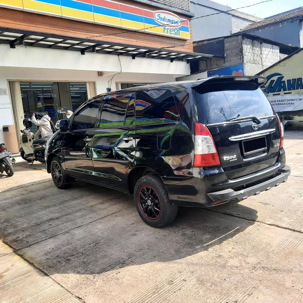 JUAL MURAH CEPAT BU TOYOTA INNOVA Type V BENSIN Matic 2010 - Mobil ...