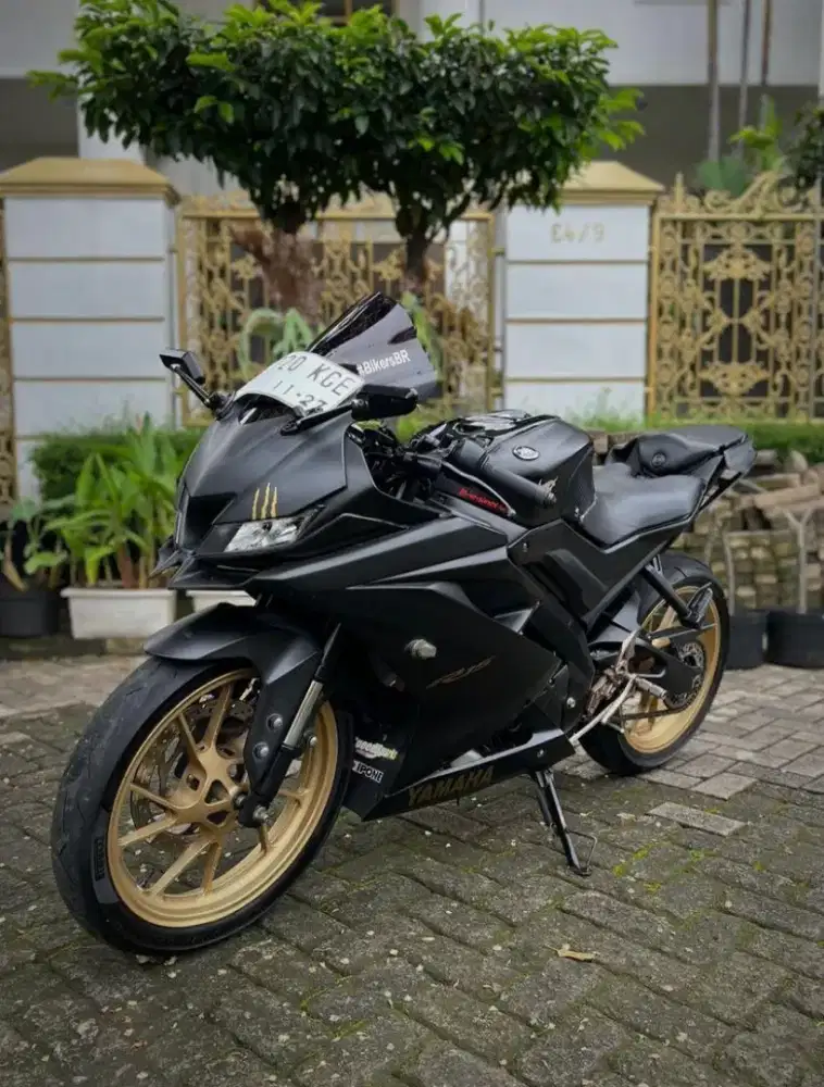 Yamaha R15 V3 di Bekasi Kota - OLX Murah Dengan Harga Terbaik - OLX.co.id