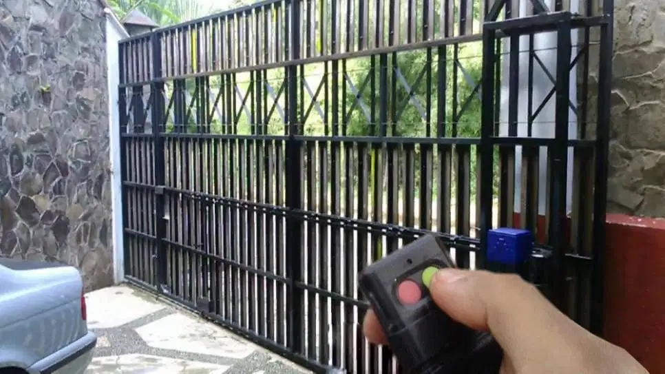 Pintu Pagar Remote, Pagar otomatis, Auto Gate - Konstruksi dan Taman ...