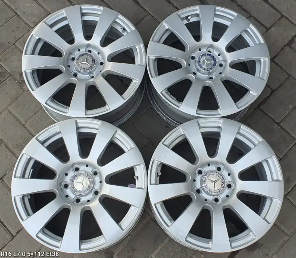 Velg Mercy R16 - Mobil Murah Dengan Harga Terbaik - OLX.co.id