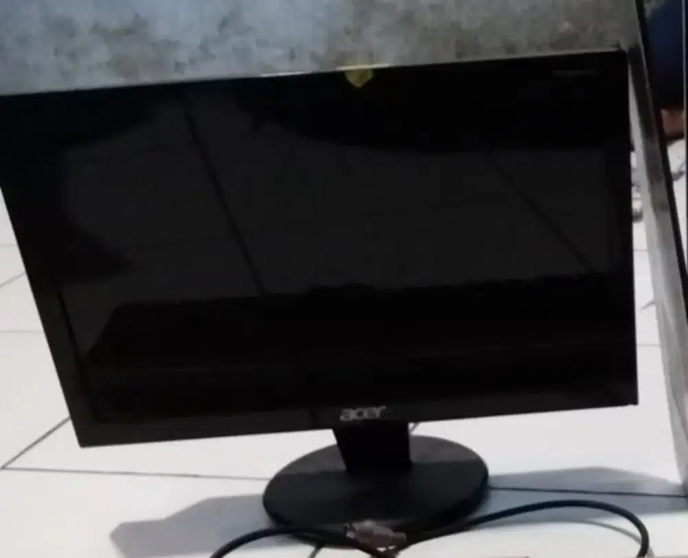 Monitor 14 Inch di Indonesia - OLX Murah Dengan Harga Terbaik - OLX.co.id