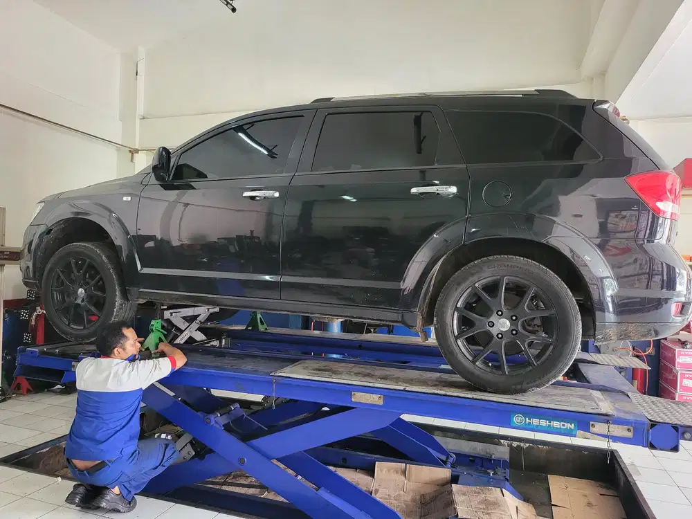 Dodge Journey Tipe tertinggi jual cepat BU bonus 25 jutaan - Mobil ...