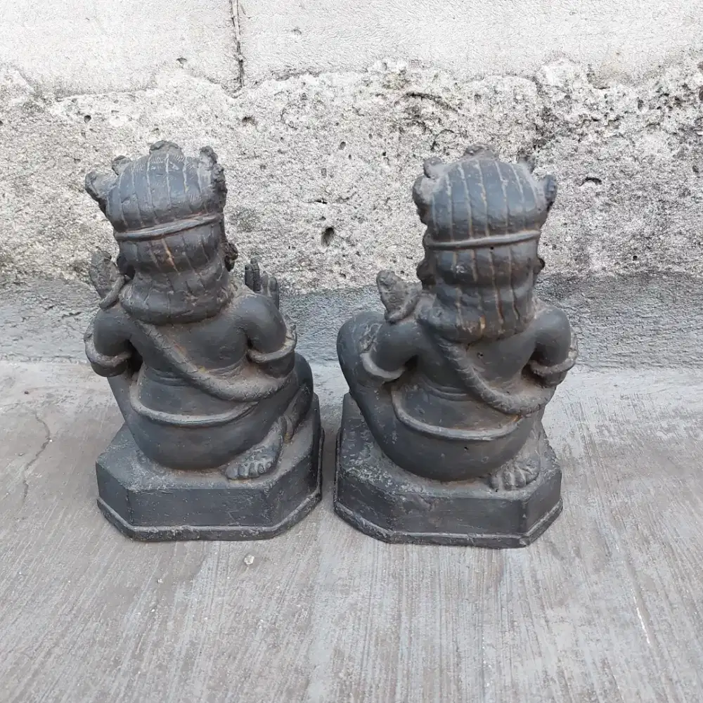 Sepasang patung gupala dari perunggu - Barang Antik - 908492593