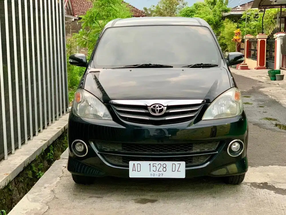 Toyota Avanza S 1.5 AT 2011 - Mobil Bekas - 914291391