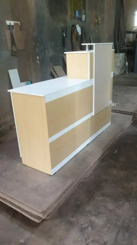 Meja Toko di Indonesia - OLX Murah Dengan Harga Terbaik - OLX.co.id