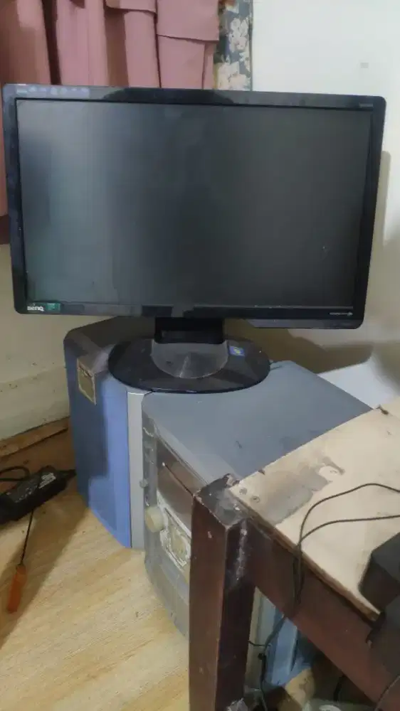 Monitor 20 Inch di Indonesia - OLX Murah Dengan Harga Terbaik - OLX.co.id