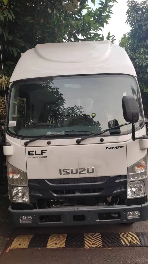 Isuzu Elf 2023 - Mobil Murah Dengan Harga Terbaik - OLX.co.id