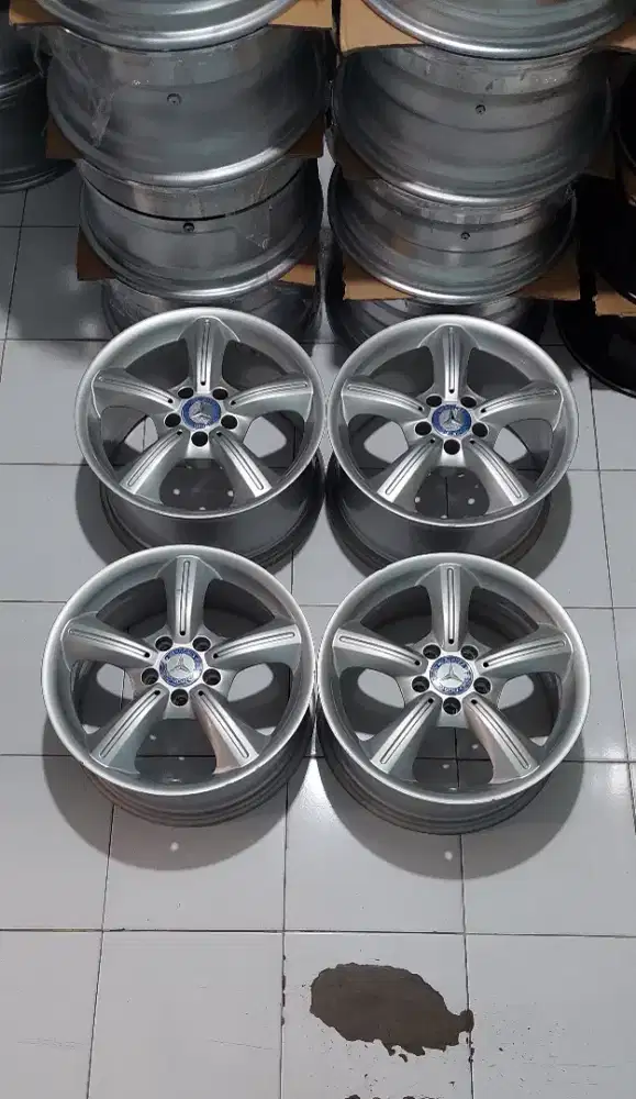 Velg Oem Mercy - Mobil Murah Dengan Harga Terbaik - OLX.co.id