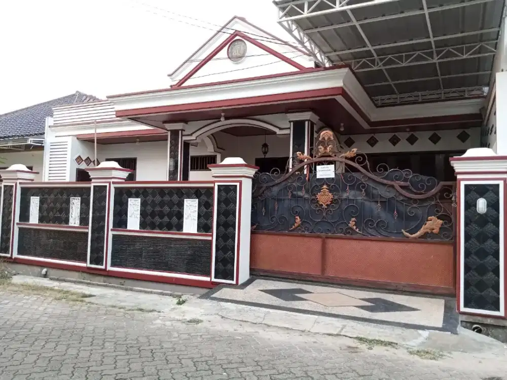 Disewakan rumah full furnished - Disewakan: Rumah & Apartemen - 912347987