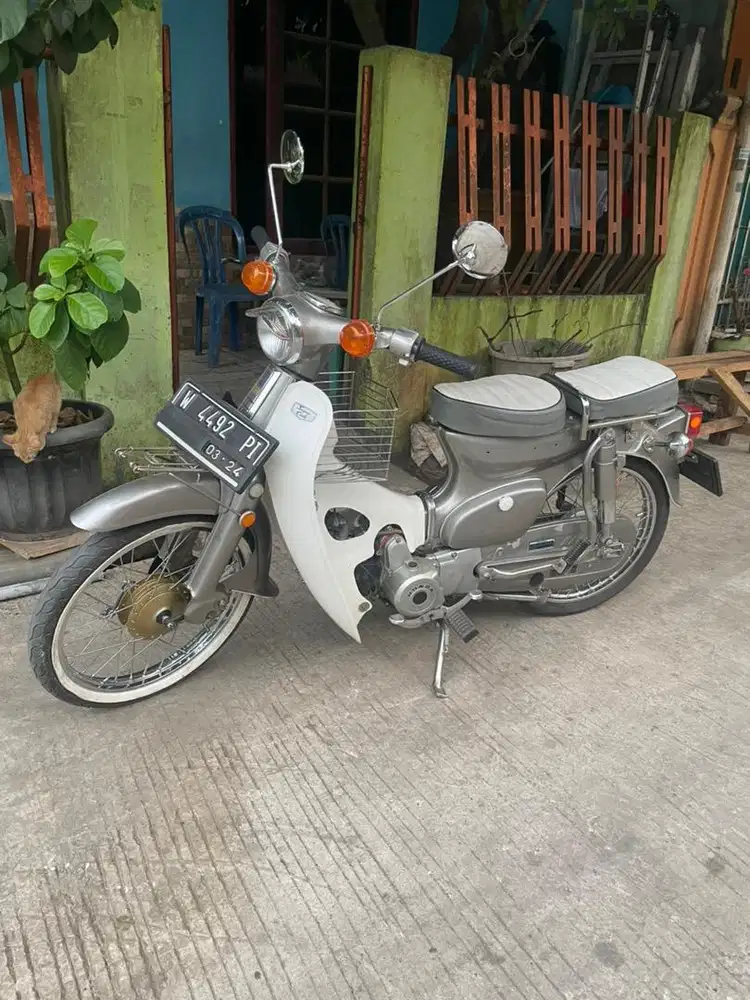 Honda C70 Restorasi - Motor Bekas - 912935513
