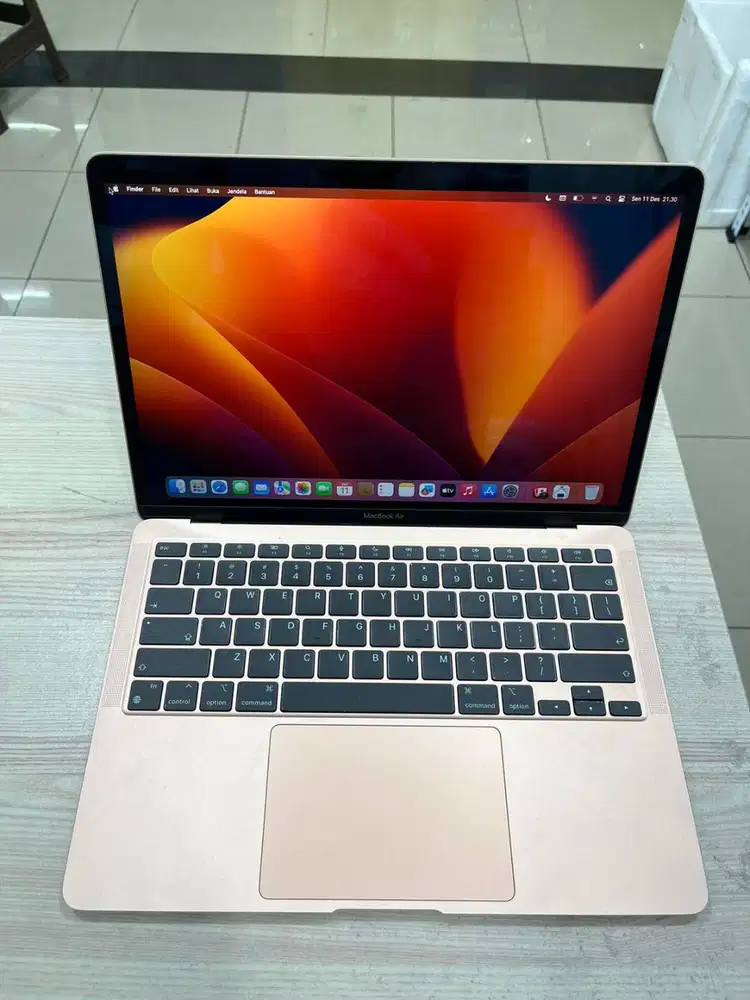 Macbook Air M1 2020 Second di Indonesia - OLX Murah Dengan Harga Terbaik - OLX.co.id