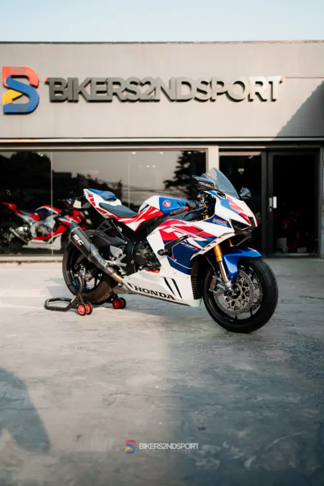 HONDA CBR 1000 RRR 30 TH ANNIVERSARY 2022 LIKE NEW - Motor Bekas ...