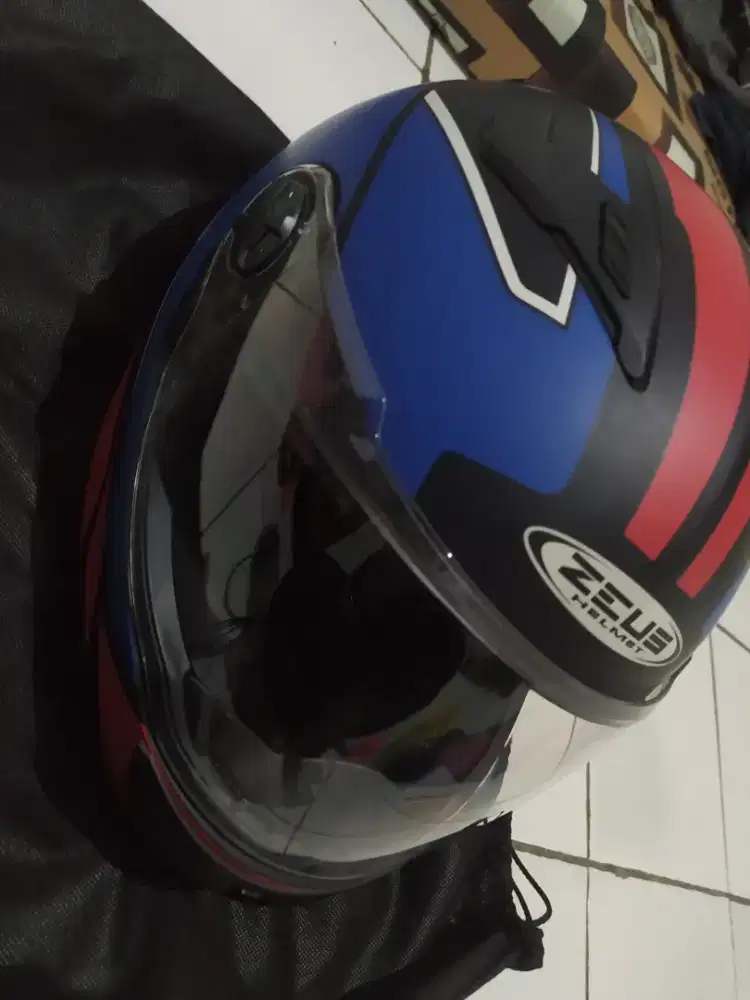 Helm Zeus di Bandung Kota - OLX Murah Dengan Harga Terbaik - OLX.co.id
