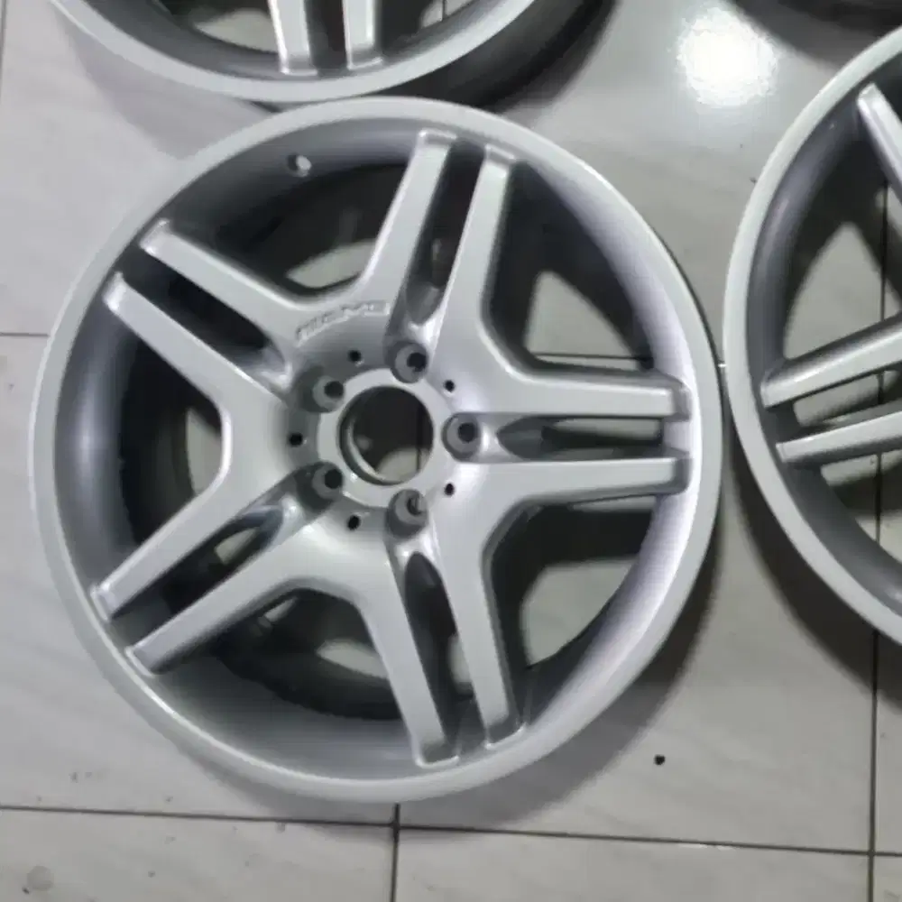 Velg Amg di Indonesia - OLX Murah Dengan Harga Terbaik - OLX.co.id
