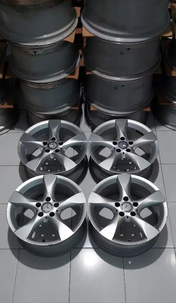 Velg Oem Mercy - Mobil Murah Dengan Harga Terbaik - OLX.co.id