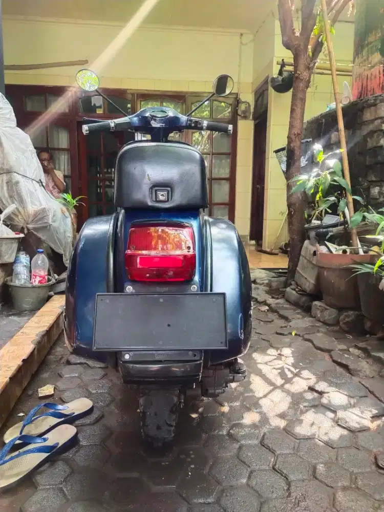 Vespa Strada - Motor Murah Dengan Harga Terbaik - OLX.co.id