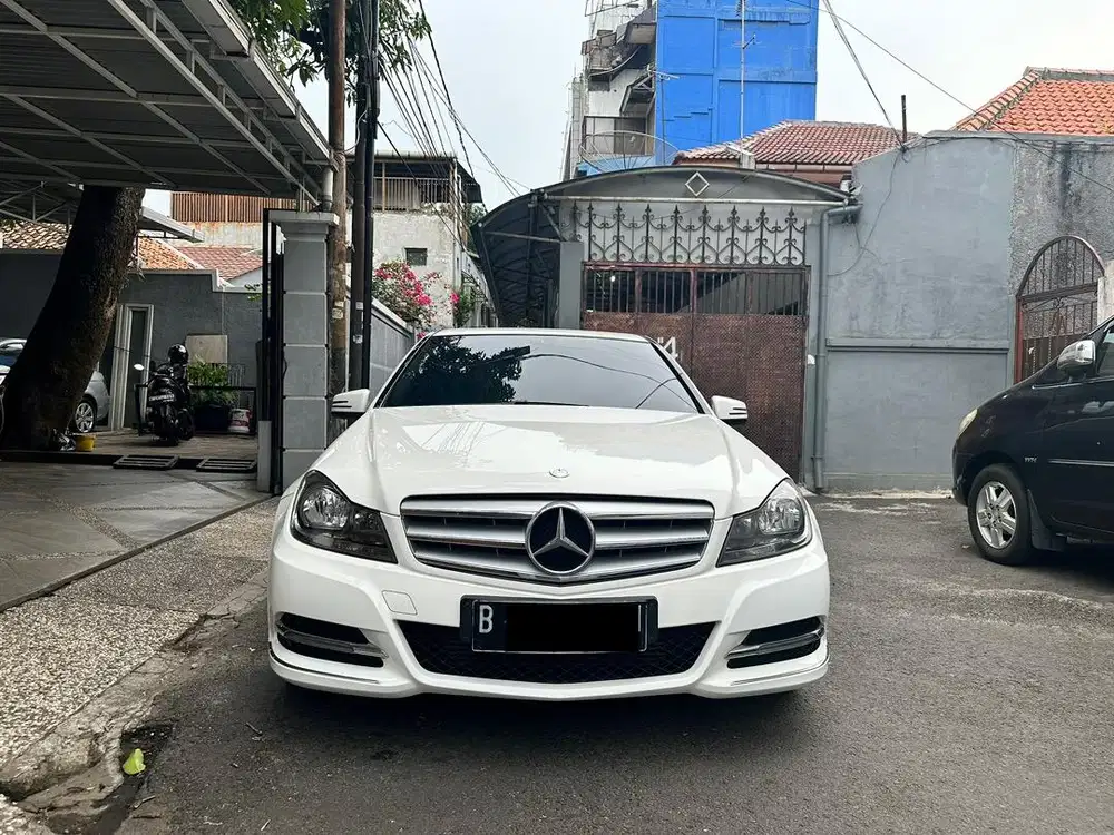 C200 Avantgarde - Mobil Murah Dengan Harga Terbaik - OLX.co.id