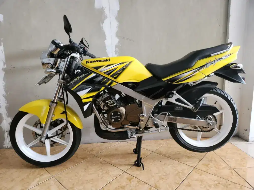 Kawasaki Ninja Ss - Jual Beli Motor Bekas Murah & Cari Motor Bekas di ...
