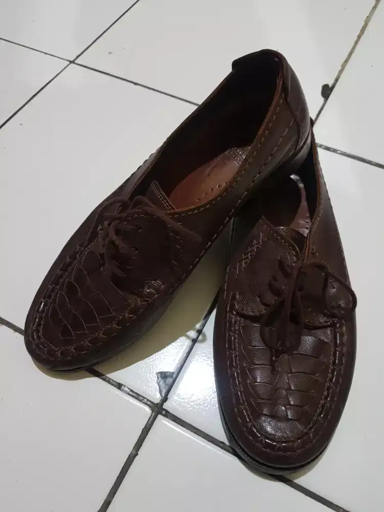 Sepatu Italy di Jawa Barat - OLX Murah Dengan Harga Terbaik - OLX.co.id
