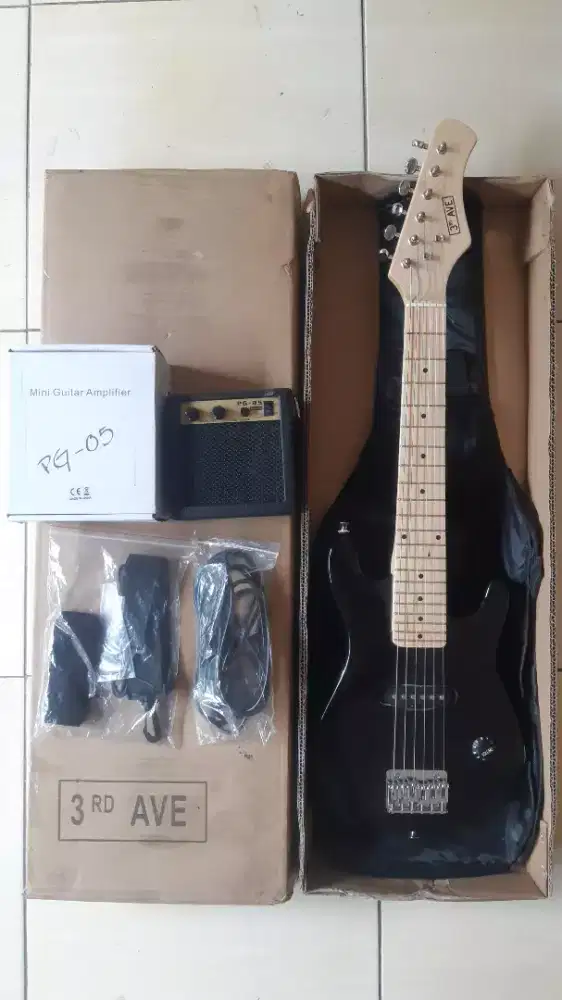 Gitar Cort Mini di Indonesia - OLX Murah Dengan Harga Terbaik - OLX.co.id