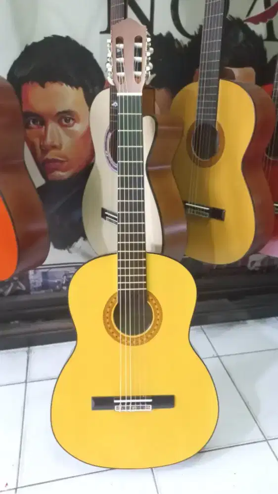 Gitar Nilon di Indonesia - OLX Murah Dengan Harga Terbaik - OLX.co.id