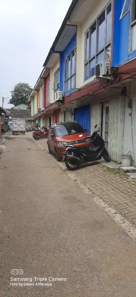Ruko Tingkat, bisa untuk Kantor disewakan bulanan - Disewakan: Bangunan ...