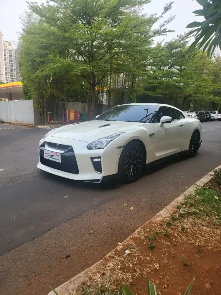 Nissan Gtr - Mobil Murah Dengan Harga Terbaik - OLX.co.id