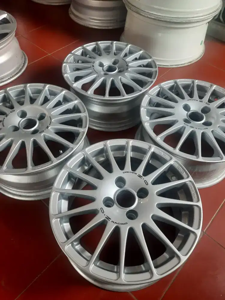 Velg Rally di Indonesia - OLX Murah Dengan Harga Terbaik - OLX.co.id